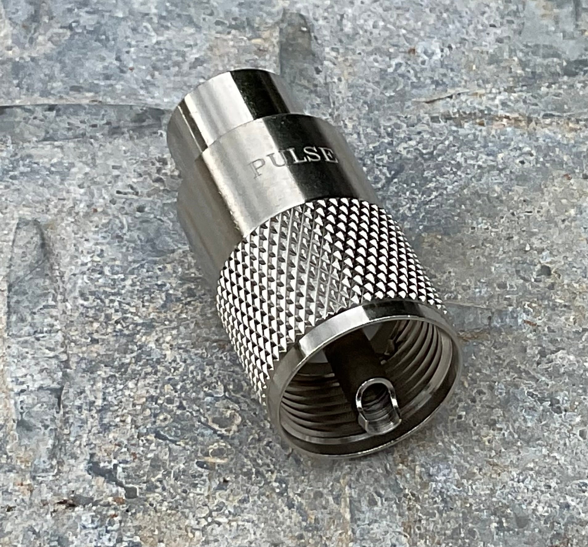 PL259 Male Solder Coax Plug For RG213 Cable UHF27 – RadioAndMore